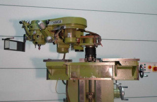 Zentrumschleifmaschine ZSM Tool grinding machine used | Mach4Metal