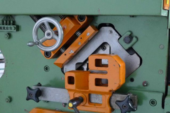 PEDDINGHAUS - ironworker Ironworker used | Mach4Metal