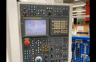 DOOSAN - PUMA TT 2500 SY GL CNC Lathe with y-axis used | Mach4Metal