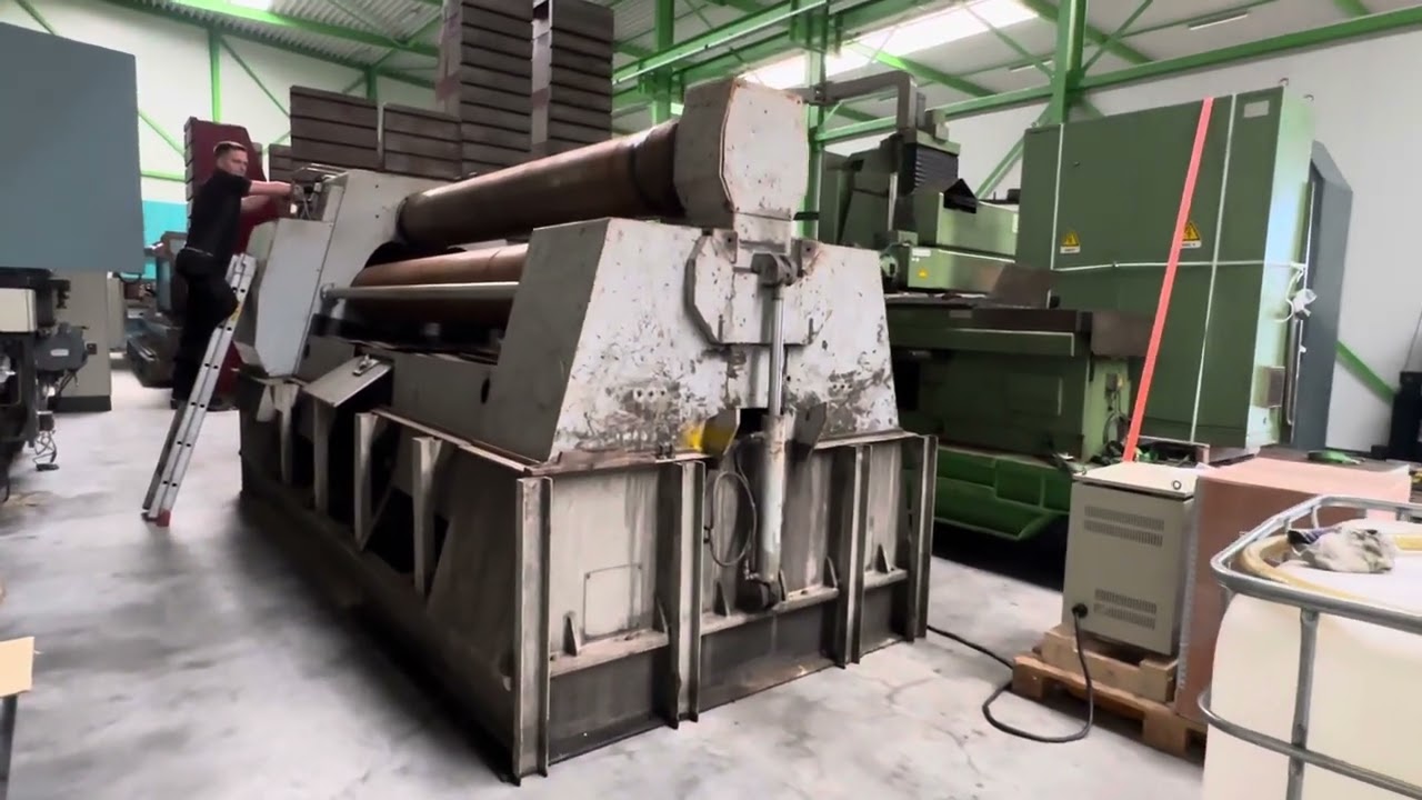 PULLMAX KUMLA - PV7H 3 roll plate bender used | Mach4Metal