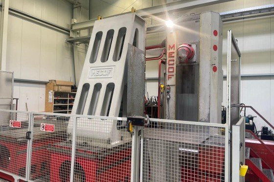 MECOF - Agile CS 500 Bed type milling machine used | Mach4Metal