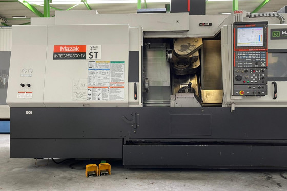 MAZAK - Integrex 300 IV-ST Multi-tasking lathe used | Mach4Metal