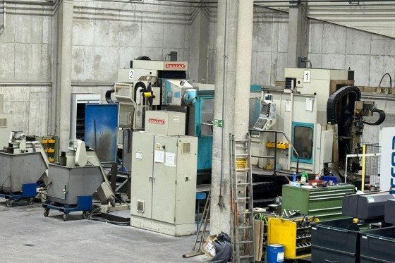 ANAYAK - HVM 5000 DUO Bed type milling machine used | Mach4Metal