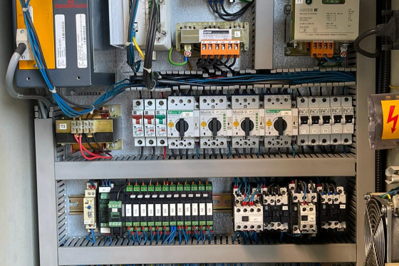 MACMON - M100 NC Milling machine used | Mach4Metal