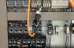 Gurutzpe - GLX 16 CNC lathe used | Mach4Metal