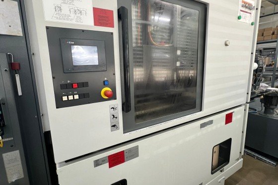 STAMA - MC 331 S 5-axis CNC machine (VMC) used | Mach4Metal