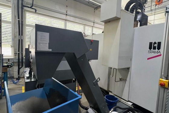 STAMA - MC 331 S 5-axis CNC machine (VMC) used | Mach4Metal