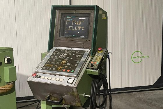 MAHO - MH700C CNC milling machine used | Mach4Metal