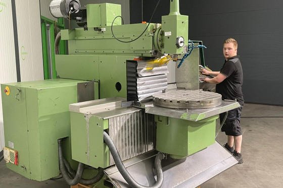 MAHO - MH700C CNC milling machine used | Mach4Metal
