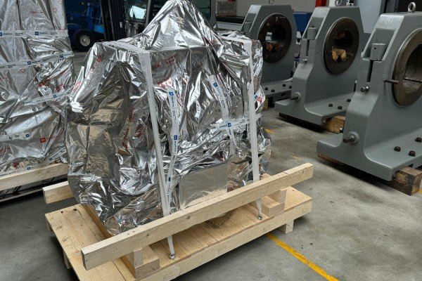 Packing 2 x VCI servo engines RAVENSBURG | Mach4Metal