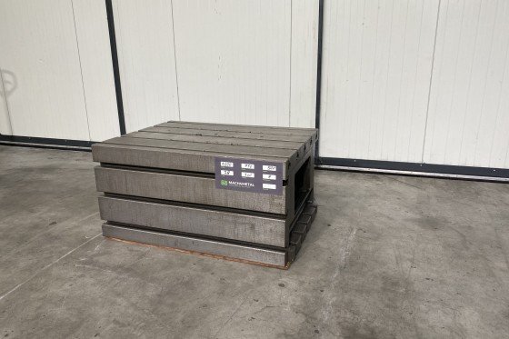 STOLLE Box table used | Mach4Metal