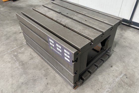 STOLLE Box table used | Mach4Metal
