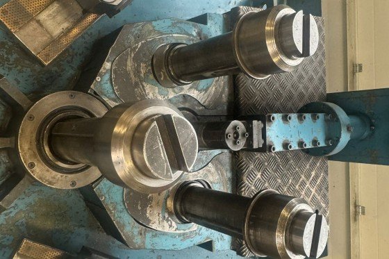 ROUNDO - R-3-S CNC Profile bending machine used | Mach4Metal
