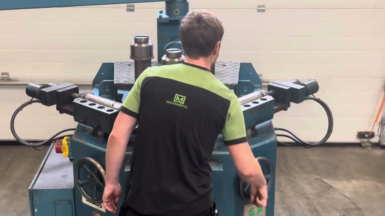 ROUNDO - R-3-S CNC Profile bending machine used | Mach4Metal