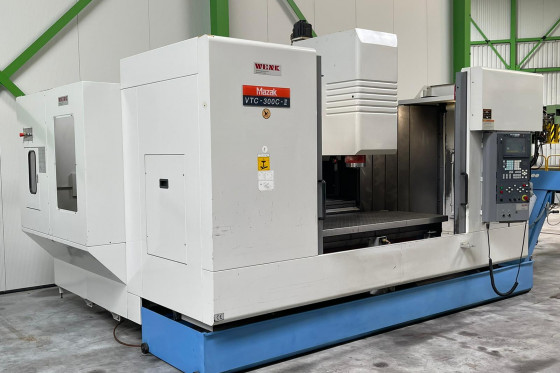 MAZAK - VTC 300 - II 3-axis CNC machine (VMC) used | Mach4Metal