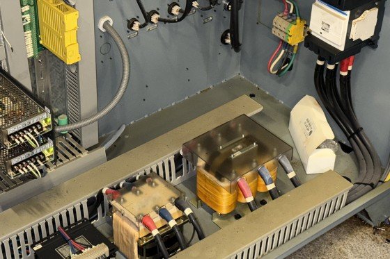 VIPER - VTL 20/24 M CNC Vertical lathe used | Mach4Metal