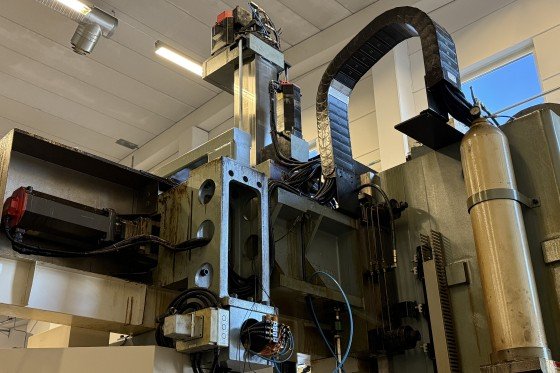 VIPER - VTL 20/24 M CNC Vertical lathe used | Mach4Metal