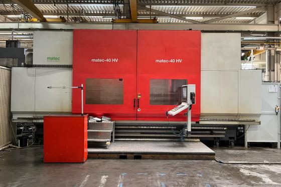 MATEC - 40HV 5-axis CNC machine (VMC) used | Mach4Metal