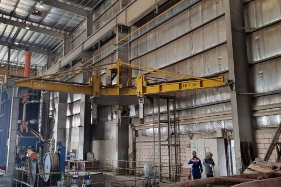 DS-Lifting - H-9000 Flanging and dishing machine used | Mach4Metal