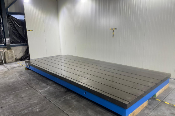 STOLLE - DTR-55 T slotted bed plate used | Mach4Metal