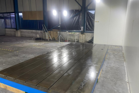 STOLLE - DTR-55 T slotted bed plate used | Mach4Metal