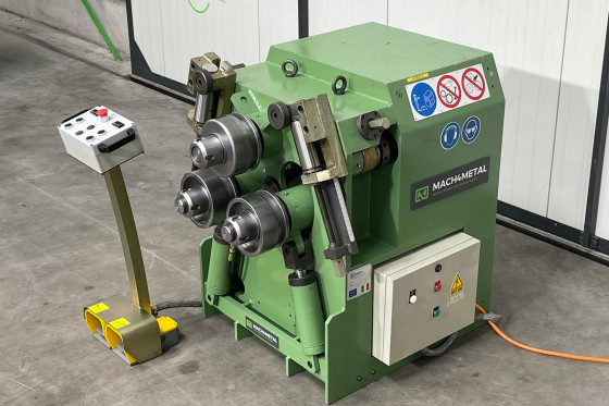 COMAC - 304 HV Profile bending machine used | Mach4Metal