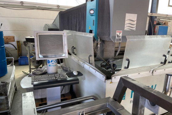 FLOW - MACH3 3020B Plasma cutting table used | Mach4Metal