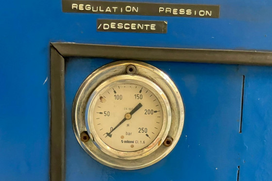 IMCAR - RAD PIR Profile bending machine used | Mach4Metal