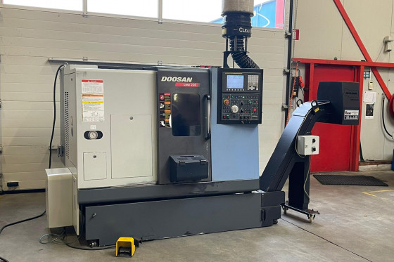 DOOSAN - Lynx 220 A CNC lathe used | Mach4Metal