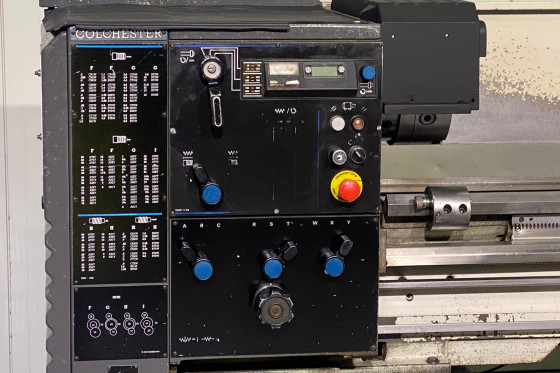 COLCHESTER - TRIUMPH 2500 VS Centre lathe used | Mach4Metal