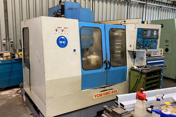 YCM Supermax - VMC 85 A 3-axis CNC machine (VMC) used | Mach4Metal