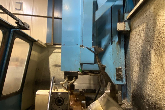 YCM Supermax - VMC 85 A 3-axis CNC machine (VMC) used | Mach4Metal