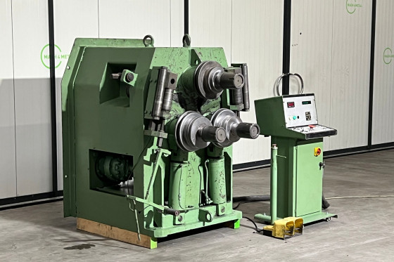 COMAC - 3025 CN Profile bending machine used | Mach4Metal